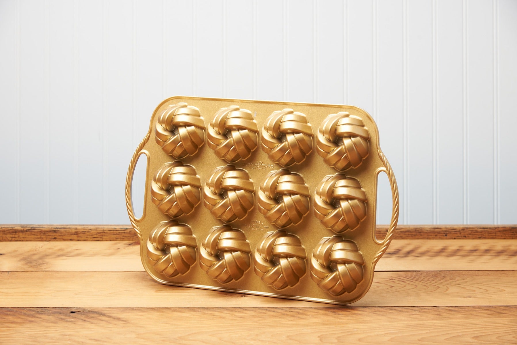 Braided Bundt Bites Pan – Leroux Kitchen